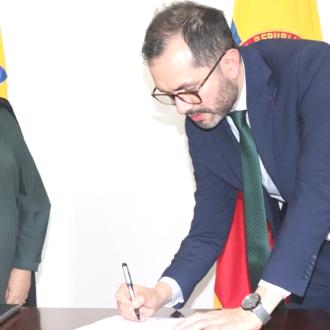 Iván Durán se posesionó como nuevo Alto Consejero TIC de Bogotá ...