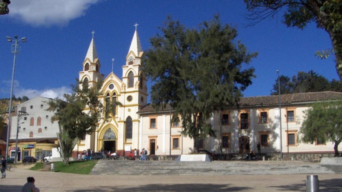 Disfrute de los monumentos históricos que se encuentran en Suba ...